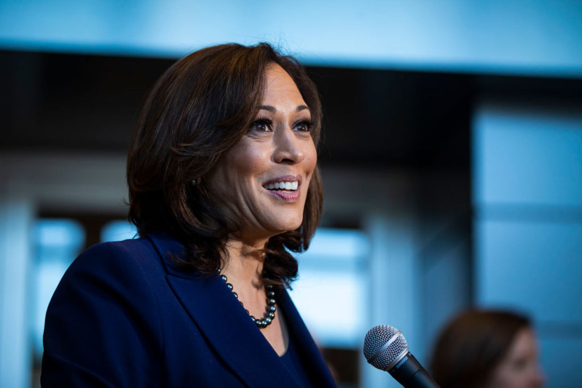 Who Is Willie Brown and Why Does it Matter if He Dated Kamala Harris ... Who Is Willie Brown and Why Does it Matter if He Dated Kamala Harris ...