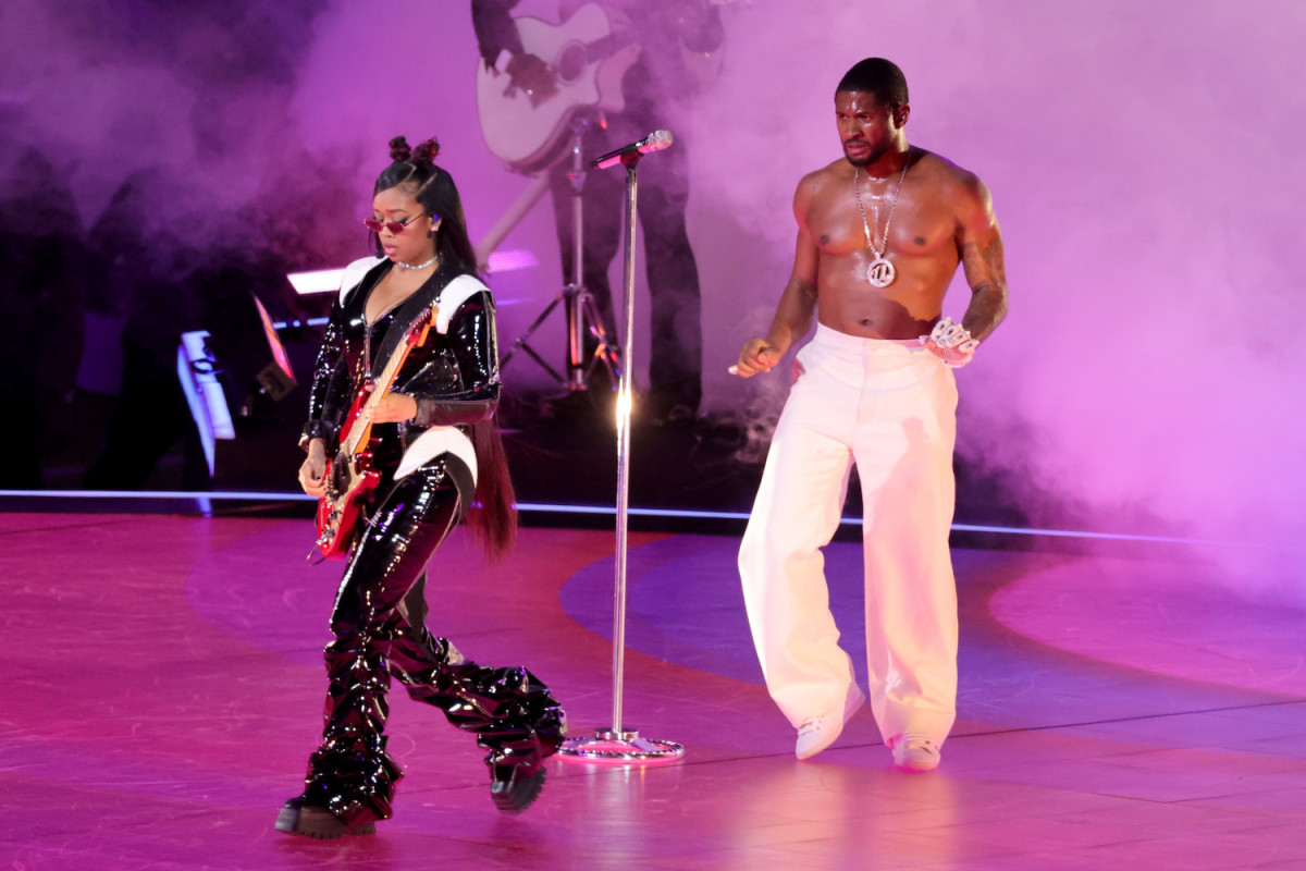 Usher and Friends Roll Through Super Bowl LVIII Halftime Usher and Friends Roll Through Super Bowl LVIII Halftime